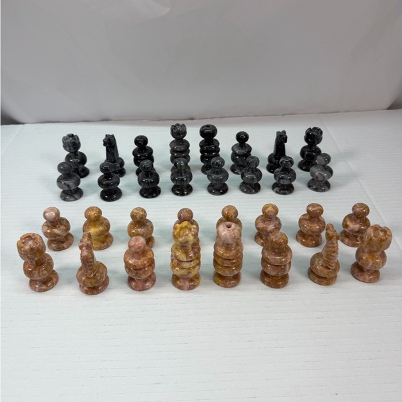unbranded | Games | Mexican Marble Onyx Hand Carved 56 Chess And ...